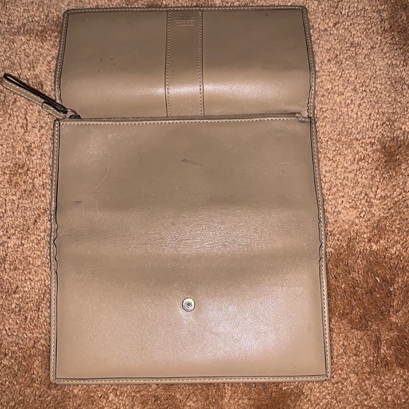 Coach | Bags | Used Leather Coach Checkbook Wallet | Poshmark